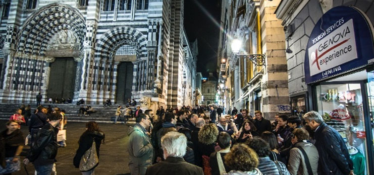 ZenaZone • Genova di Notte: tour fotografico per imparare a scattare in ...